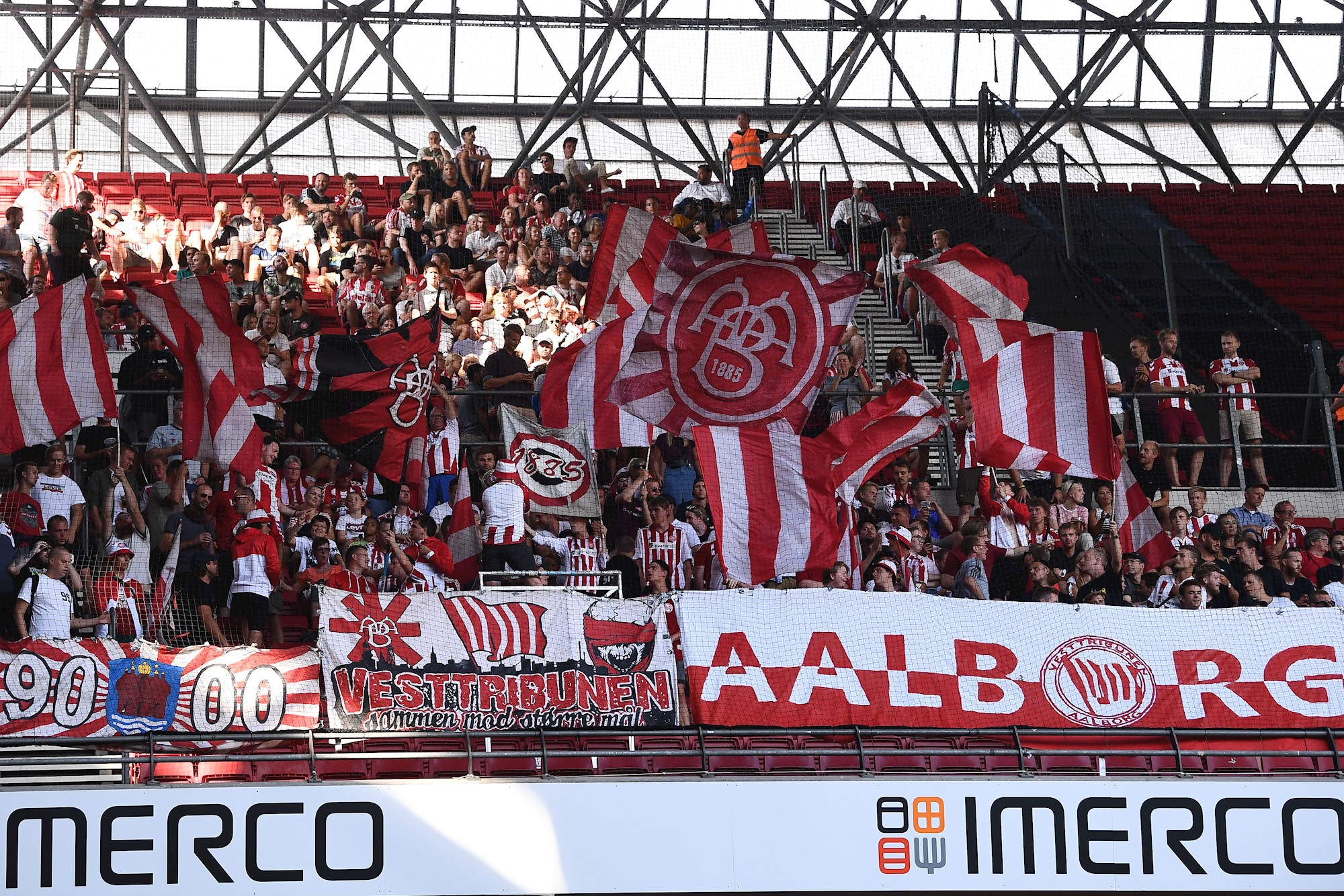 AaB-fans får plads bag mål i Telia Parken