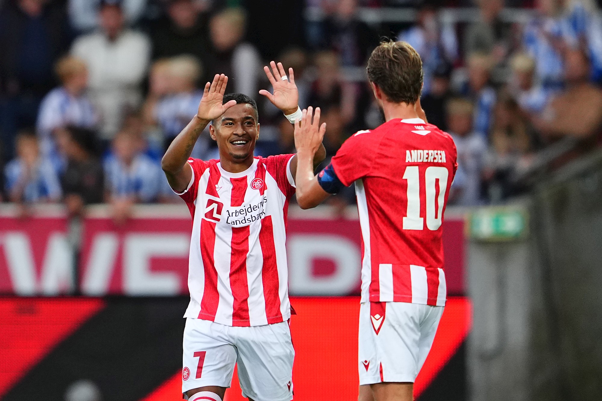 AaB TV: Vinder af månedens mål i september