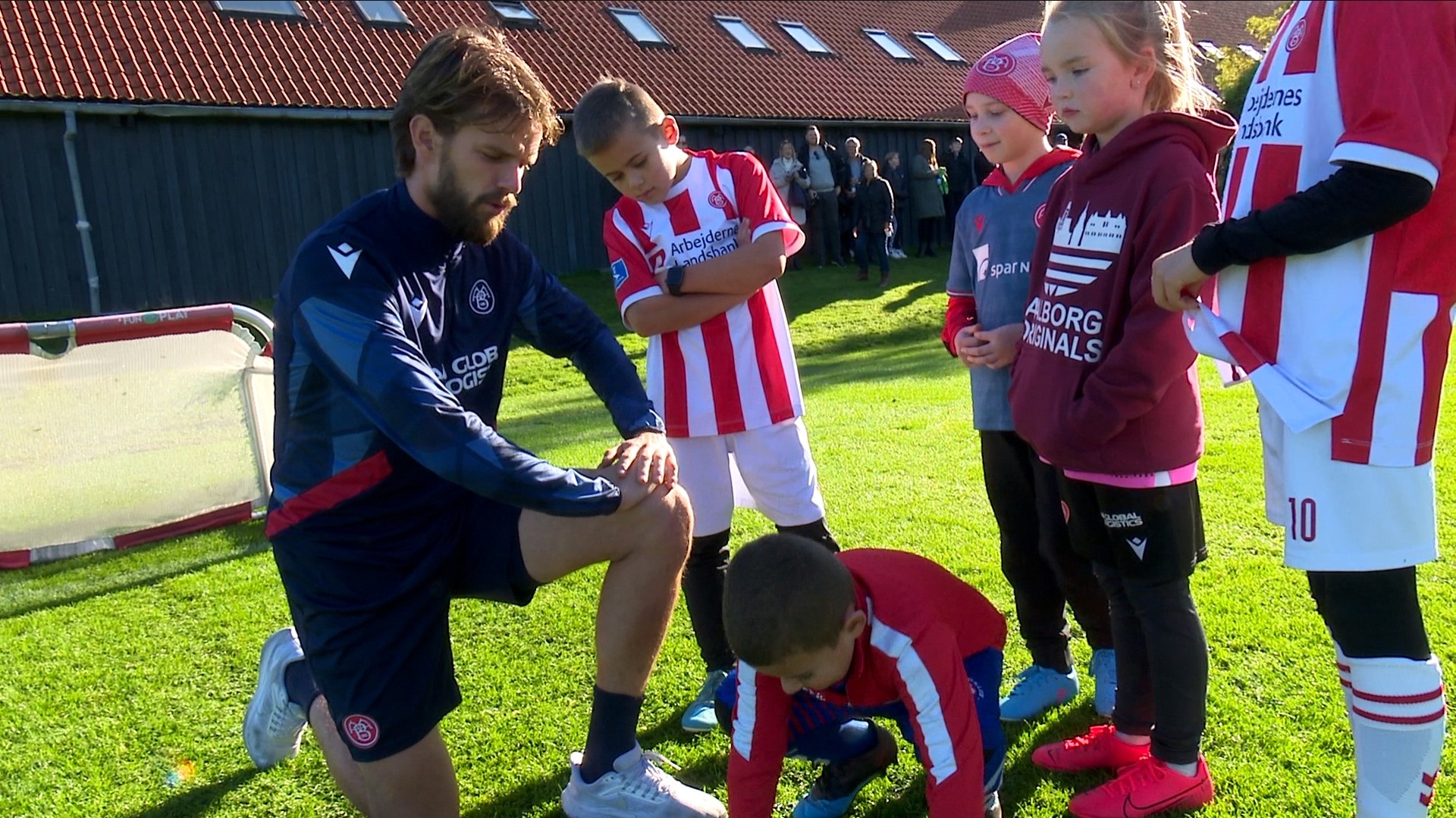 AaB TV: Superligatræning for ASC Junior