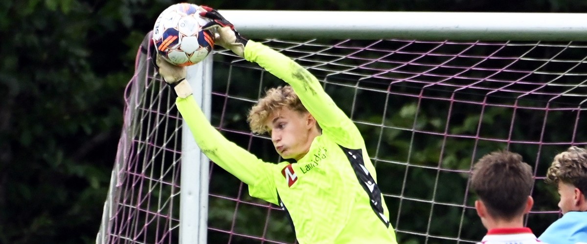 - Glæder mig til at være tilbage på sidelinjen - Glæder mig til at være tilbage på sidelinjen